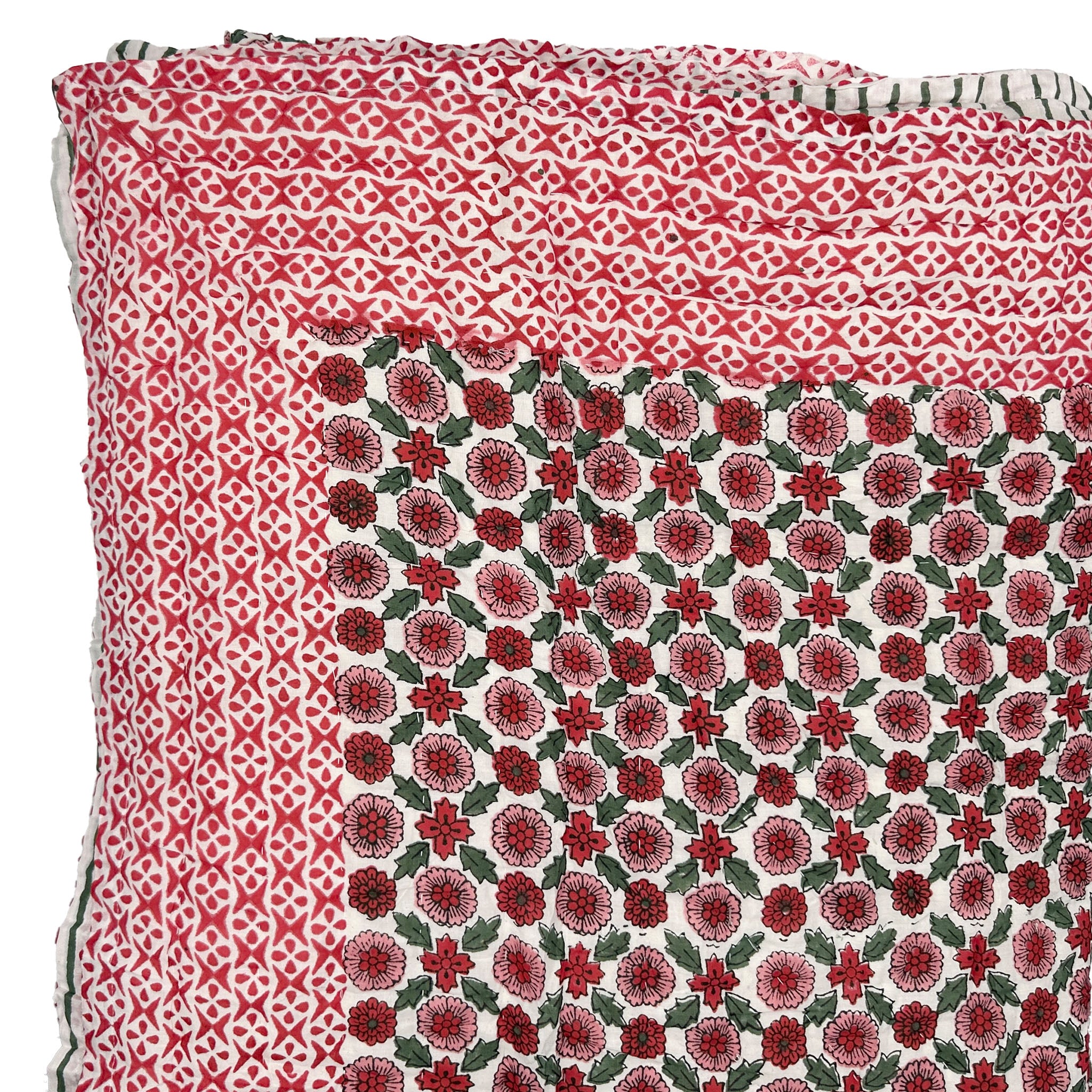 Poppy Handmade Block Print Cotton Quilt in Red – Huddle Collection